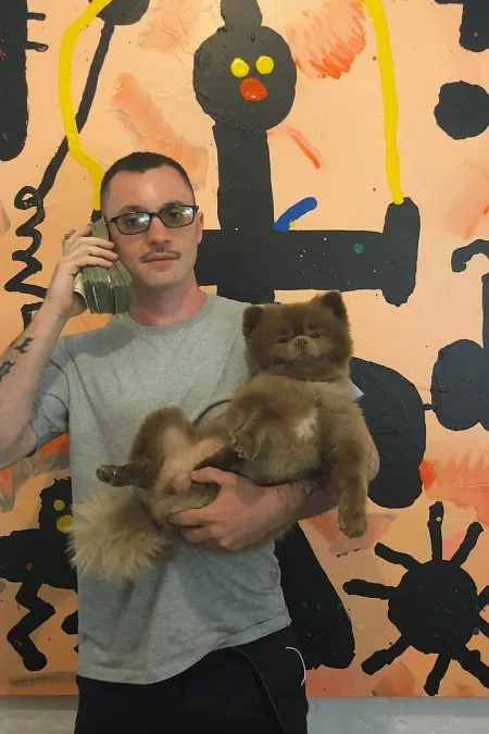 Bertram the Pomeranian Runs New York’s Art Scene - Celebrity Pets