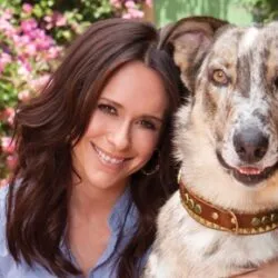 Jennifer Love Hewitt Pets - Celebrity Pets